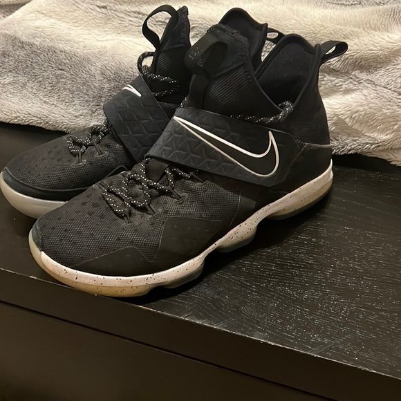 Nike | Shoes | Lebron James 4s | Poshmark